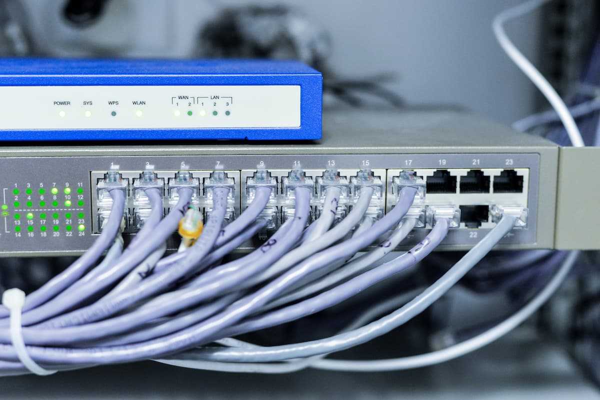 Network Access Control (NAC): Managing Device Access - HelpDesk Heroes